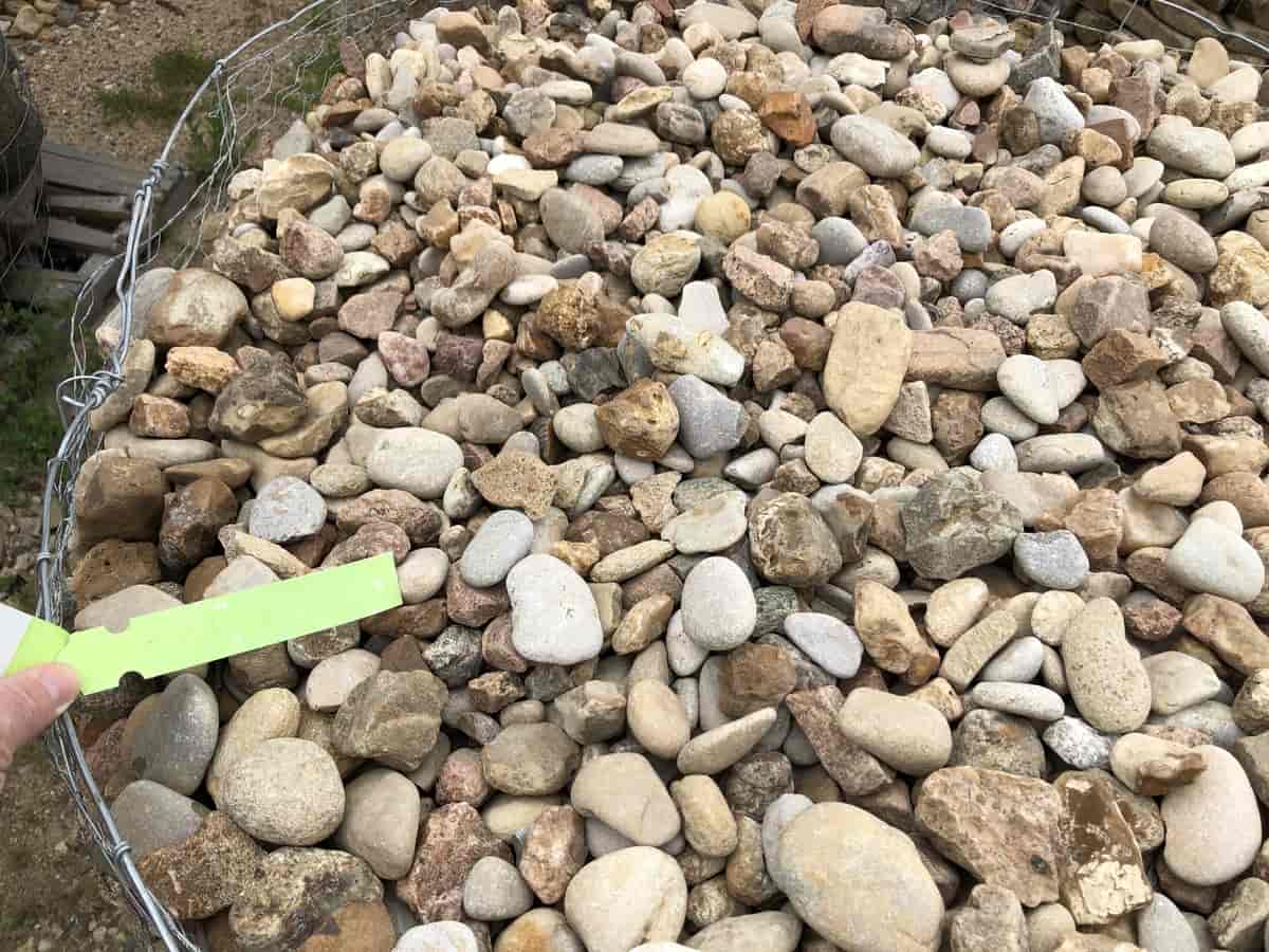 How To Decorate a Garden With Pebbles – Thriving Yard
